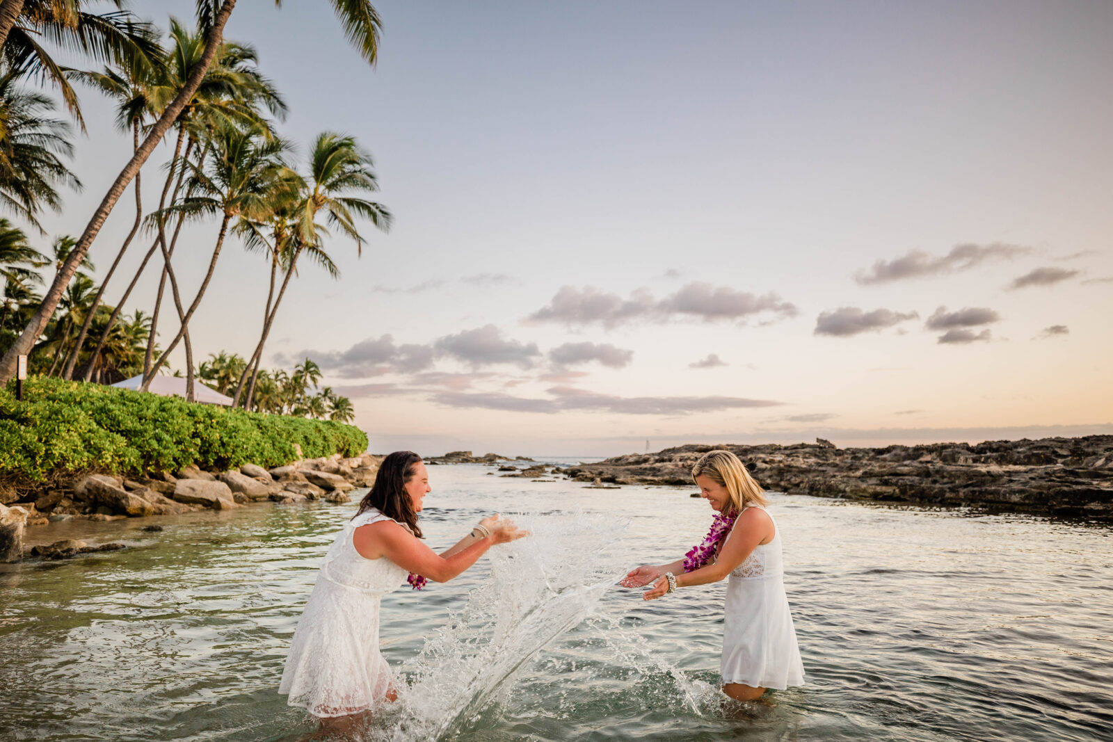 Hawaii Commitment Ceremony | Jamie + Maddy - alanabeth.com
